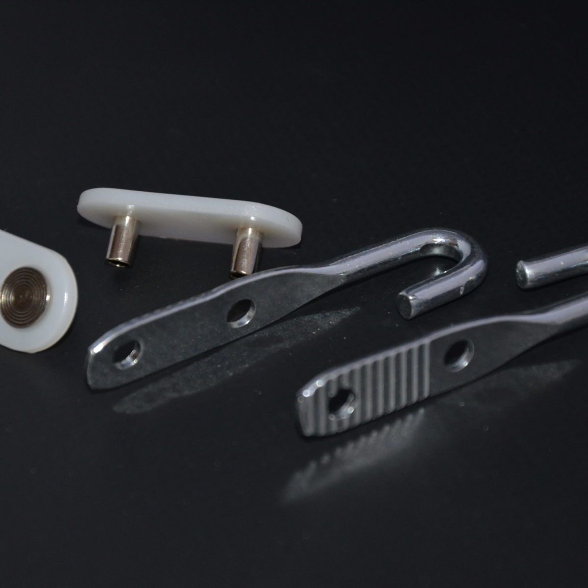 Roller Hook - Keder Solutions